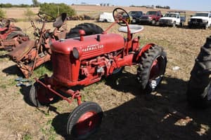 SOLD - Farmall Cub 2wd tractor Tractors with 12 HP | Tractor Zoom
