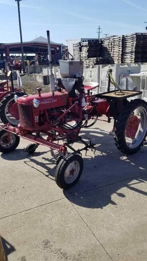 SOLD - Farmall Cub Lot No. 63 Tractors with 12 HP | Tractor Zoom