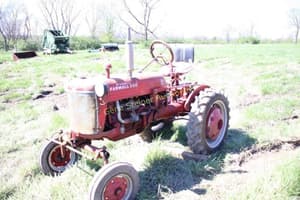 SOLD - Farmall Cub Tractors with 12 HP | Tractor Zoom