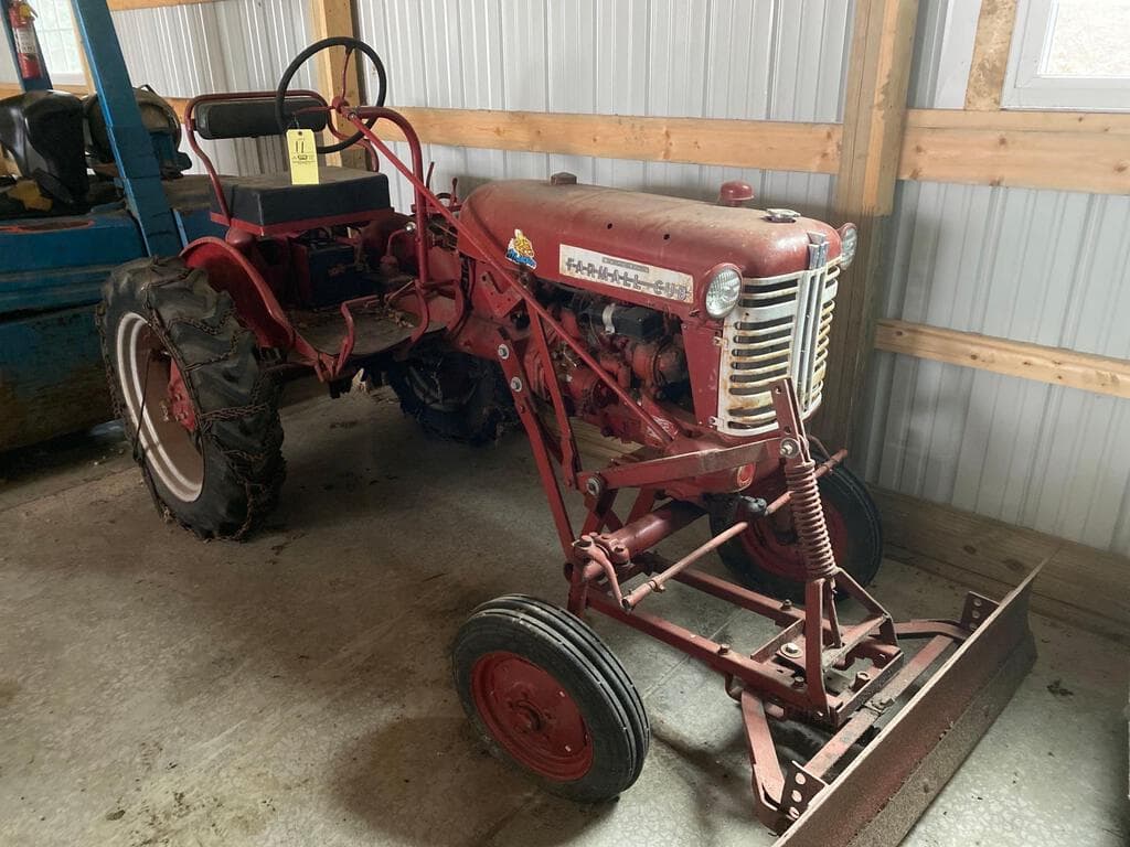 Farmall Cub Tractors Less than 40 HP for Sale | Tractor Zoom