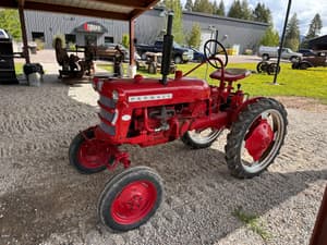SOLD - Farmall Cub Lot No. 5752943 Tractors with 12 HP | Tractor Zoom