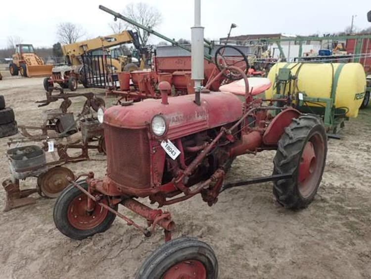 Farmall Cub Tractors Less than 40 HP for Sale | Tractor Zoom
