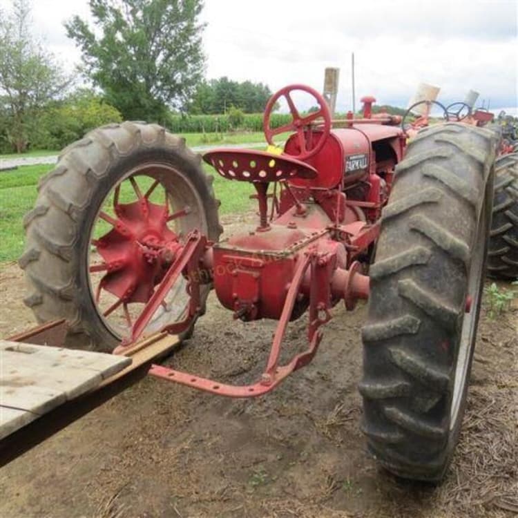 Farmall F-12 Tractors Less than 40 HP for Sale | Tractor Zoom