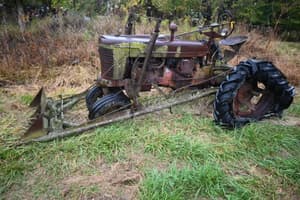 SOLD - Farmall H 2wd tractor w/ loader Tractors with 26 HP | Tractor Zoom