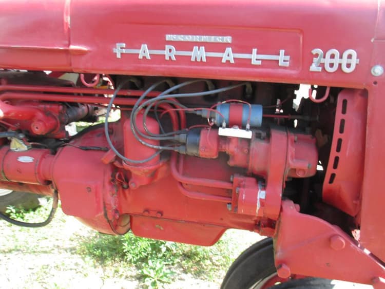 Farmall 200 Tractors Less than 40 HP for Sale | Tractor Zoom