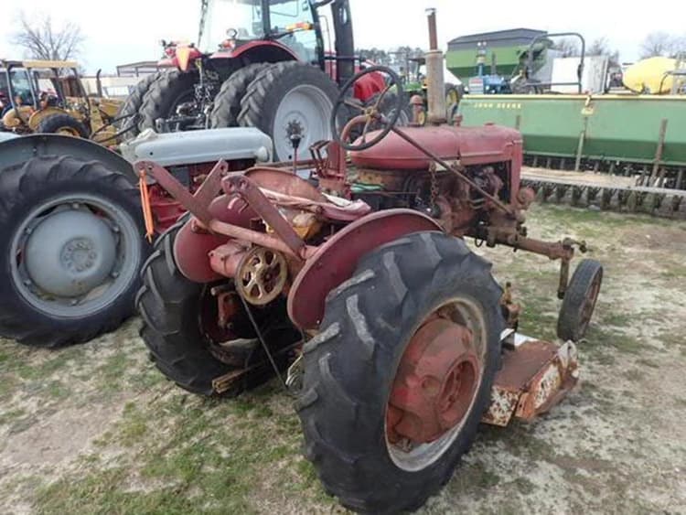Farmall Super A Tractors Less than 40 HP for Sale | Tractor Zoom