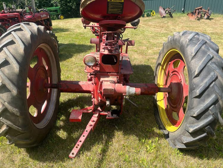 Farmall Super C Tractors Less than 40 HP for Sale | Tractor Zoom