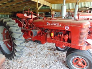 SOLD - Farmall Super H Tractors with 32 HP | Tractor Zoom