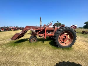 SOLD - Farmall Super H Lot No. 68663 Tractors with 32 HP | Tractor Zoom