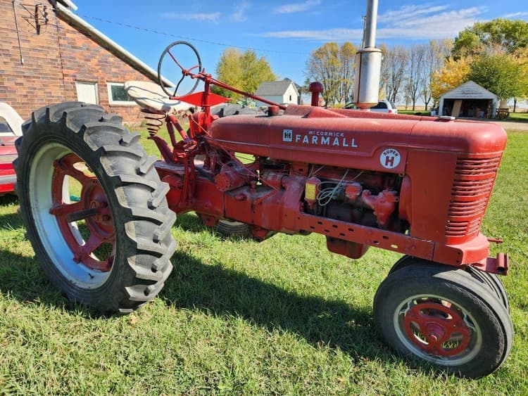 Farmall Super H Tractors Less than 40 HP for Sale | Tractor Zoom