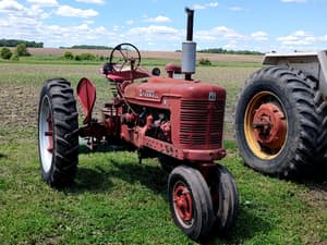 SOLD - Farmall Super H Lot No. 247 Tractors with 32 HP | Tractor Zoom