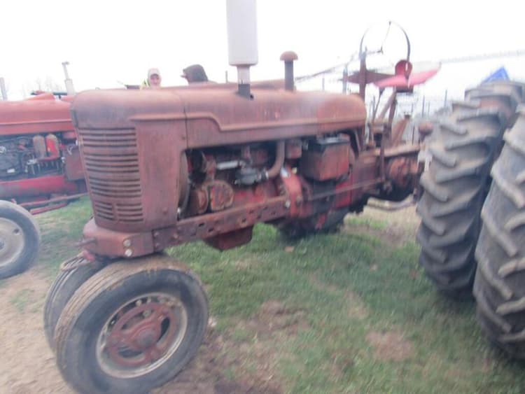 Farmall Super H Tractors Less than 40 HP for Sale | Tractor Zoom