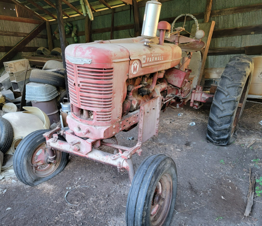 SOLD - Farmall Super M Lot No. a21faa11-0f76-11ed-9544-0246304ce823 ...