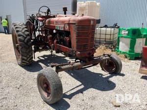 SOLD - Farmall Super M Lot No. 469 Tractors with 51 HP | Tractor Zoom