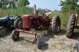 SOLD - Farmall Super C Lot No. 6854637 Tractors with 26 HP | Tractor Zoom