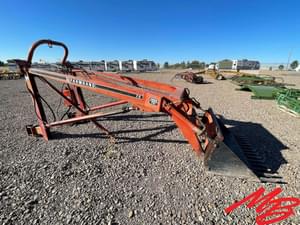 SOLD - Farmhand F-11 Front End Loader, 60" manure bucket, pto pump ...