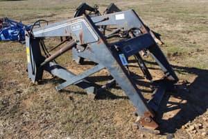 Farmhand GL520 Lot No. 5066 Other Equipment For Sale | Tractor Zoom