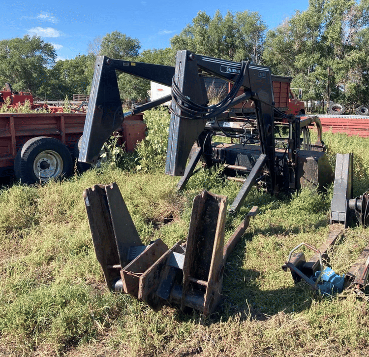 Farmhand XL1140 Other Equipment Loaders for Sale | Tractor Zoom