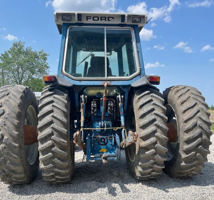 Ford 8730 Tractors 100 to 174 HP for Sale | Tractor Zoom