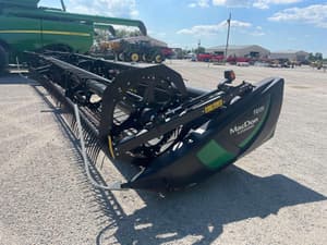 SOLD - 2021 MacDon FD135 Lot No. 5197 Harvesting | Tractor Zoom