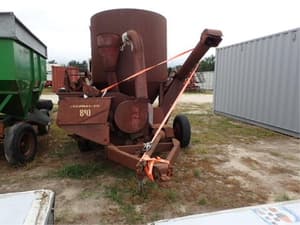SOLD - Feed Master 810 Lot No. 1383 Hay and Forage | Tractor Zoom
