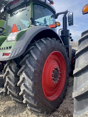 SOLD - 2023 Fendt 1046 Vario Stock No. EQ0049811 Tractors with 25 Hrs ...