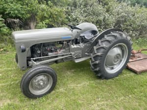 SOLD - Ferguson TO-30 Lot No. 625 Tractors with 31 HP | Tractor Zoom