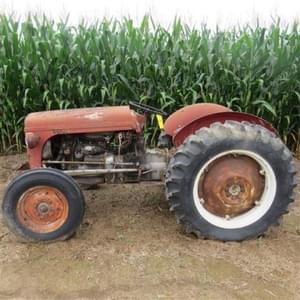 SOLD - Ferguson TO-20 Lot No. 18 Tractors with 28 HP | Tractor Zoom