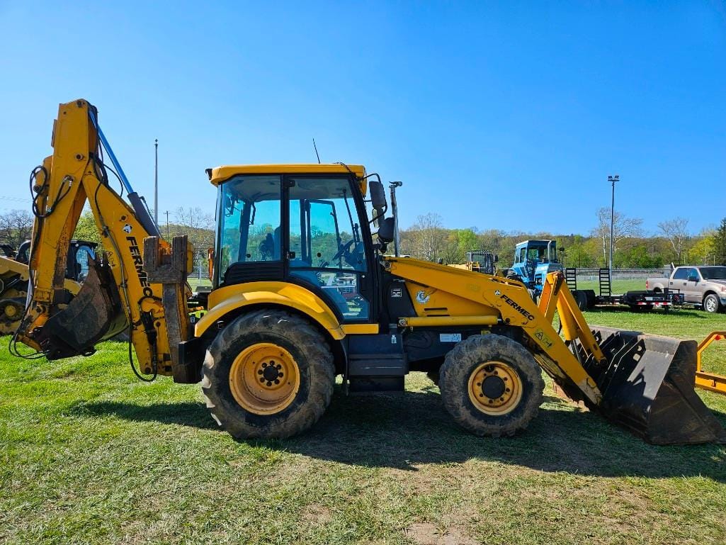 SOLD - Fermec 760B Backhoe Loader Construction with 3,876 Hrs | Tractor ...
