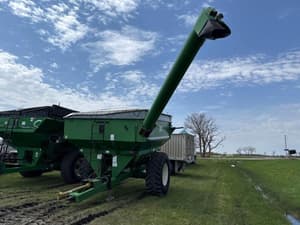 SOLD - Ficklin CA9600 Lot No. 57 Harvesting with 600 Bu | Tractor Zoom