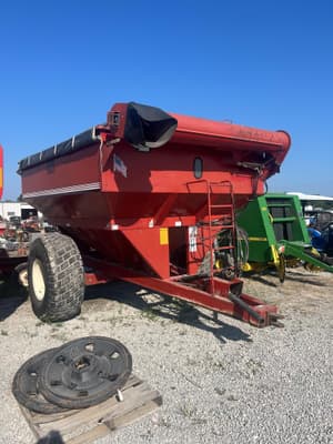 SOLD - Ficklin CA9600 Lot No. 38584 Harvesting with 500 Bu | Tractor Zoom
