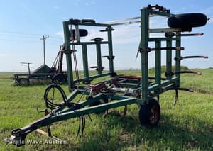 SOLD - Flex King C19 chisel Tillage with 19 ft | Tractor Zoom