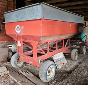 SOLD - Flow-EZ 300 Lot No. LB9759 Harvesting | Tractor Zoom