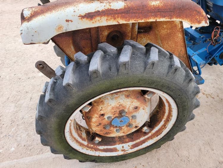 Ford 1300 Tractors Less than 40 HP for Sale | Tractor Zoom