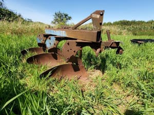 SOLD - Ford 140 Lot No. 18 Tillage with 3 Bottoms | Tractor Zoom