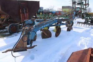 SOLD - Ford 142 Lot No. 355 Tillage with 3 Bottoms | Tractor Zoom