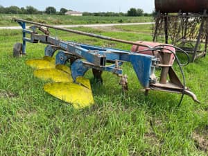 SOLD - Ford 142 Lot No. 47 Tillage with 3 Bottoms | Tractor Zoom