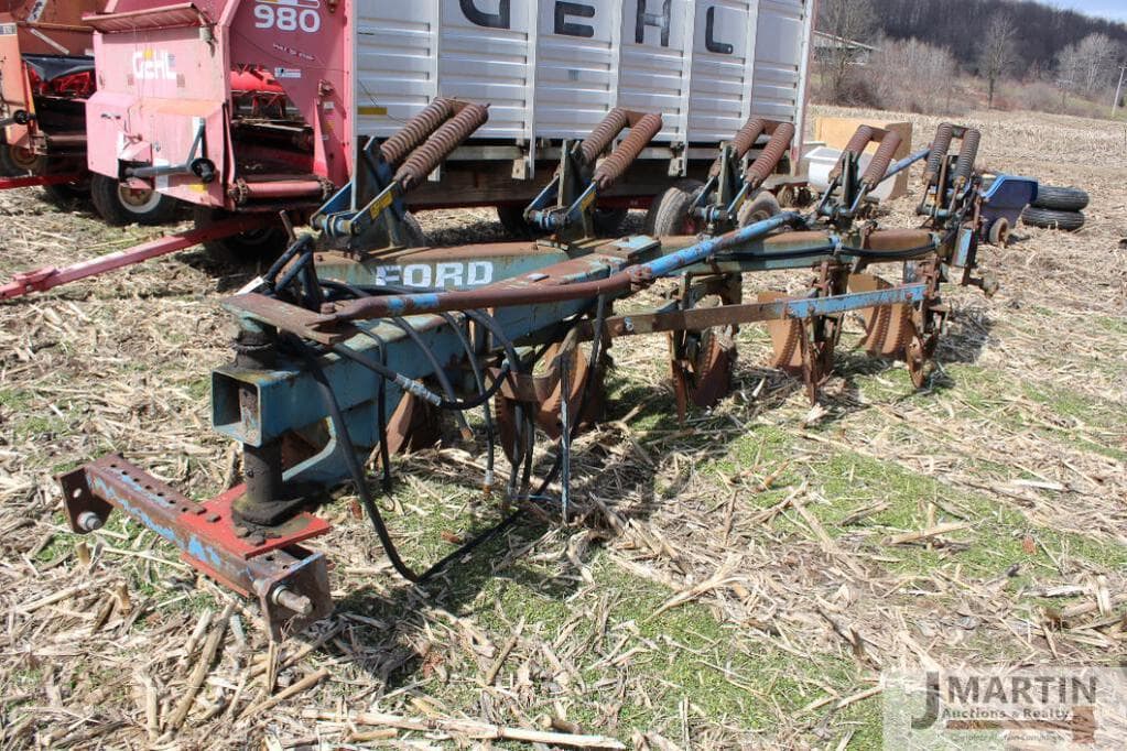 Ford 151 Tillage Plows for Sale | Tractor Zoom