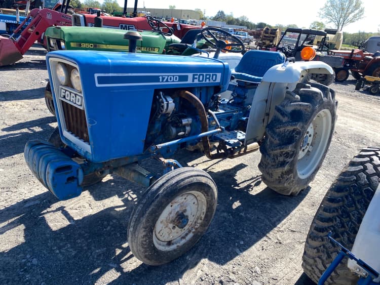 SOLD - Ford 1700 Tractors Less than 40 HP | Tractor Zoom