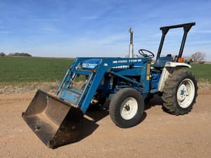 SOLD - Ford 1710 Tractors with 26 HP | Tractor Zoom