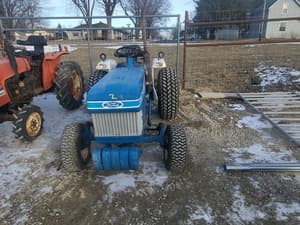 SOLD - Ford 1710 Lot No. 2 Tractors with 961 Hrs | Tractor Zoom