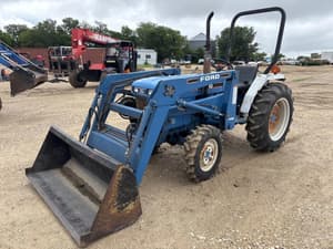SOLD - Ford 1715 Lot No. 55353 Tractors with 1,739 Hrs | Tractor Zoom