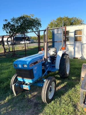 SOLD - Ford 1715 Lot No. 73 Tractors with 27 HP | Tractor Zoom