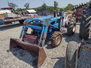 SOLD - Ford 1720 Lot No. 4905 Tractors with 3,058 Hrs | Tractor Zoom
