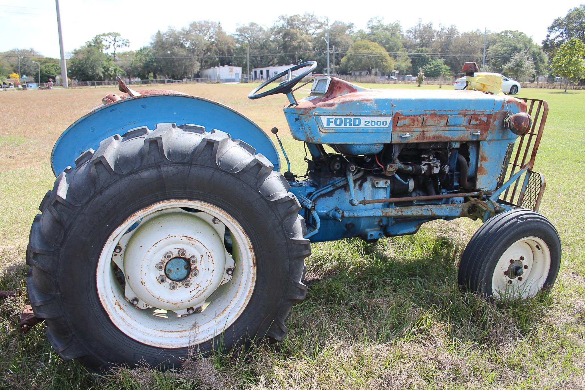 SOLD - Ford 2000 Lot No. 5ada4dd4-02d0-11ed-9544-0246304ce823 Tractors ...