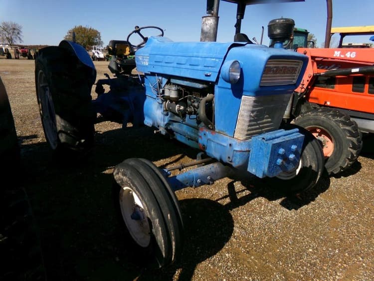 Ford 2000 Tractors Less than 40 HP for Sale | Tractor Zoom