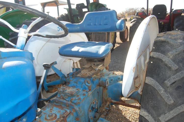 Ford 2000 Tractors Less than 40 HP for Sale | Tractor Zoom
