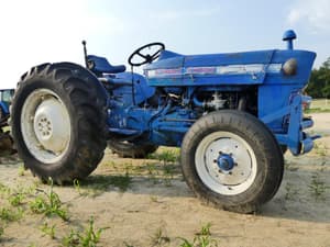 SOLD - Ford 2000 Tractors with 36 HP | Tractor Zoom