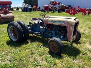SOLD - Ford 2000 Lot No. 5795291 Tractors with 36 HP | Tractor Zoom