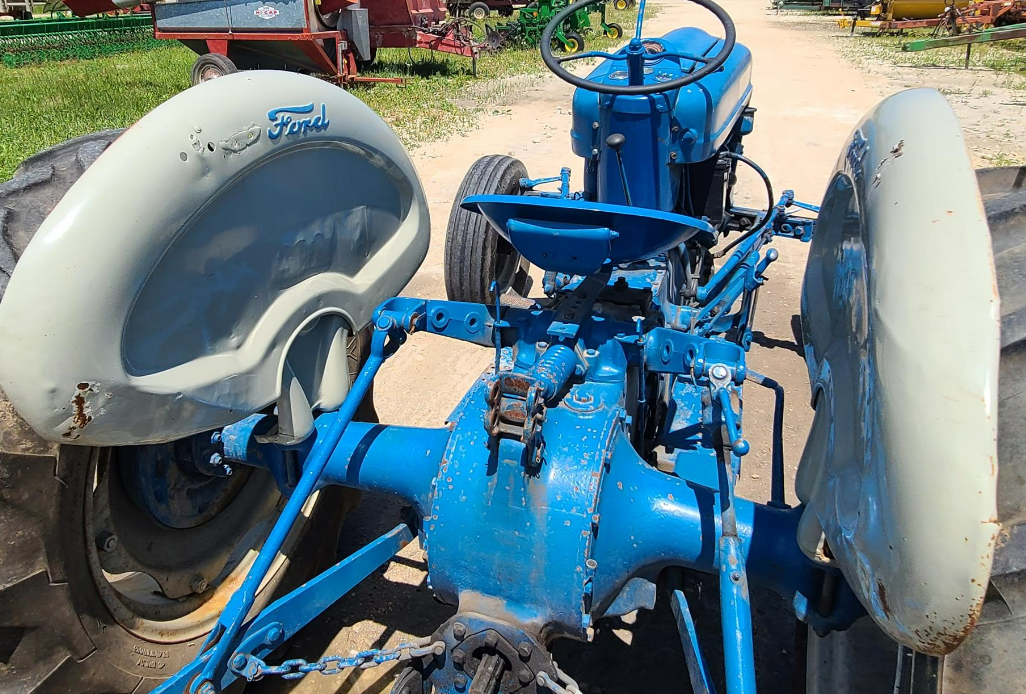 Ford 2000 Tractors Less than 40 HP for Sale | Tractor Zoom